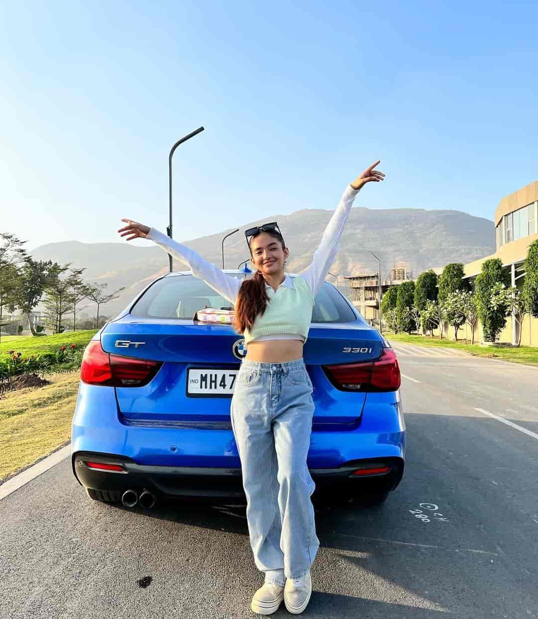 Anushka Sen Biography - Age, Height, Success Story, Movies, TV Shows ...